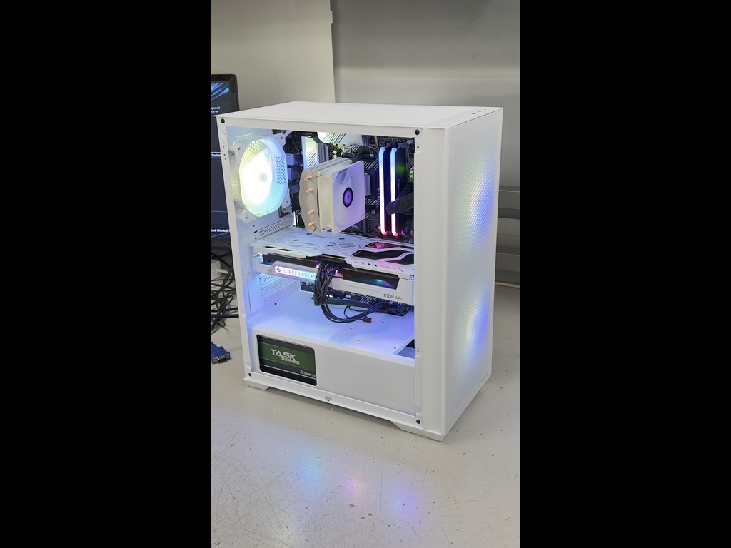 start.ba | COMTRADE Snow Gamer 5700x 5805700X,B550-plus,16GB RGB ...